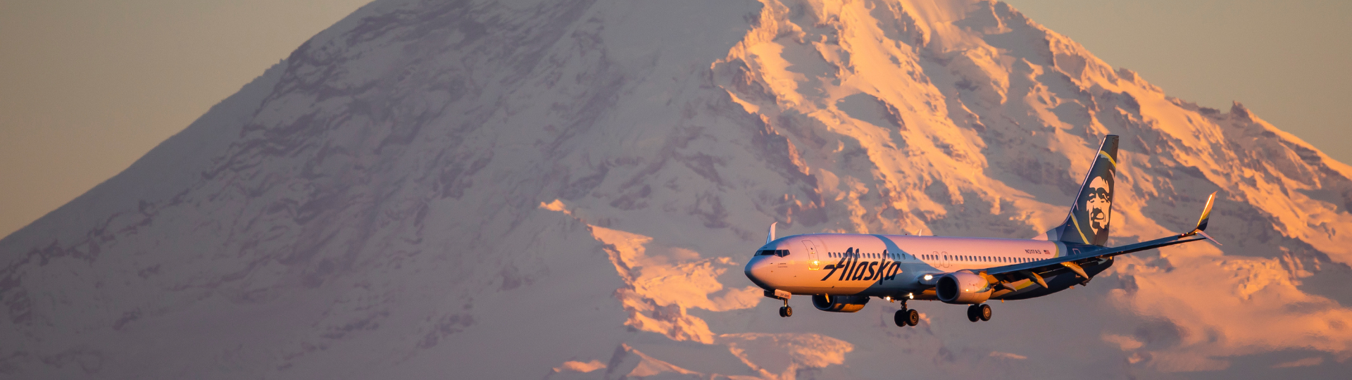 Alaska Airlines - Adventure Green Alaska